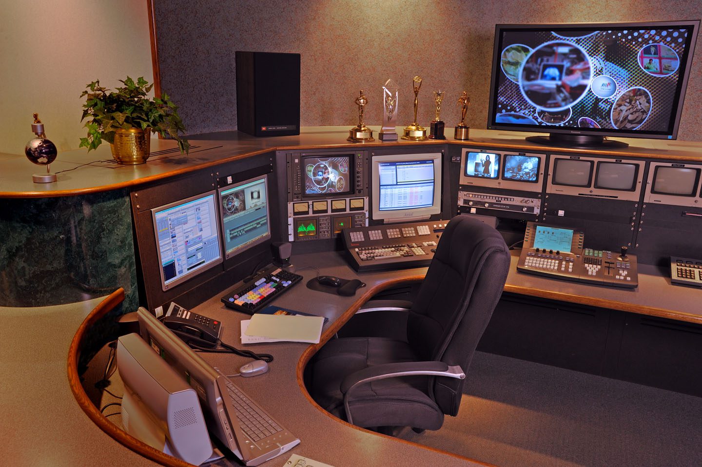 Best #1 Video Editing Studio in Nepal - Pinnacle Animations